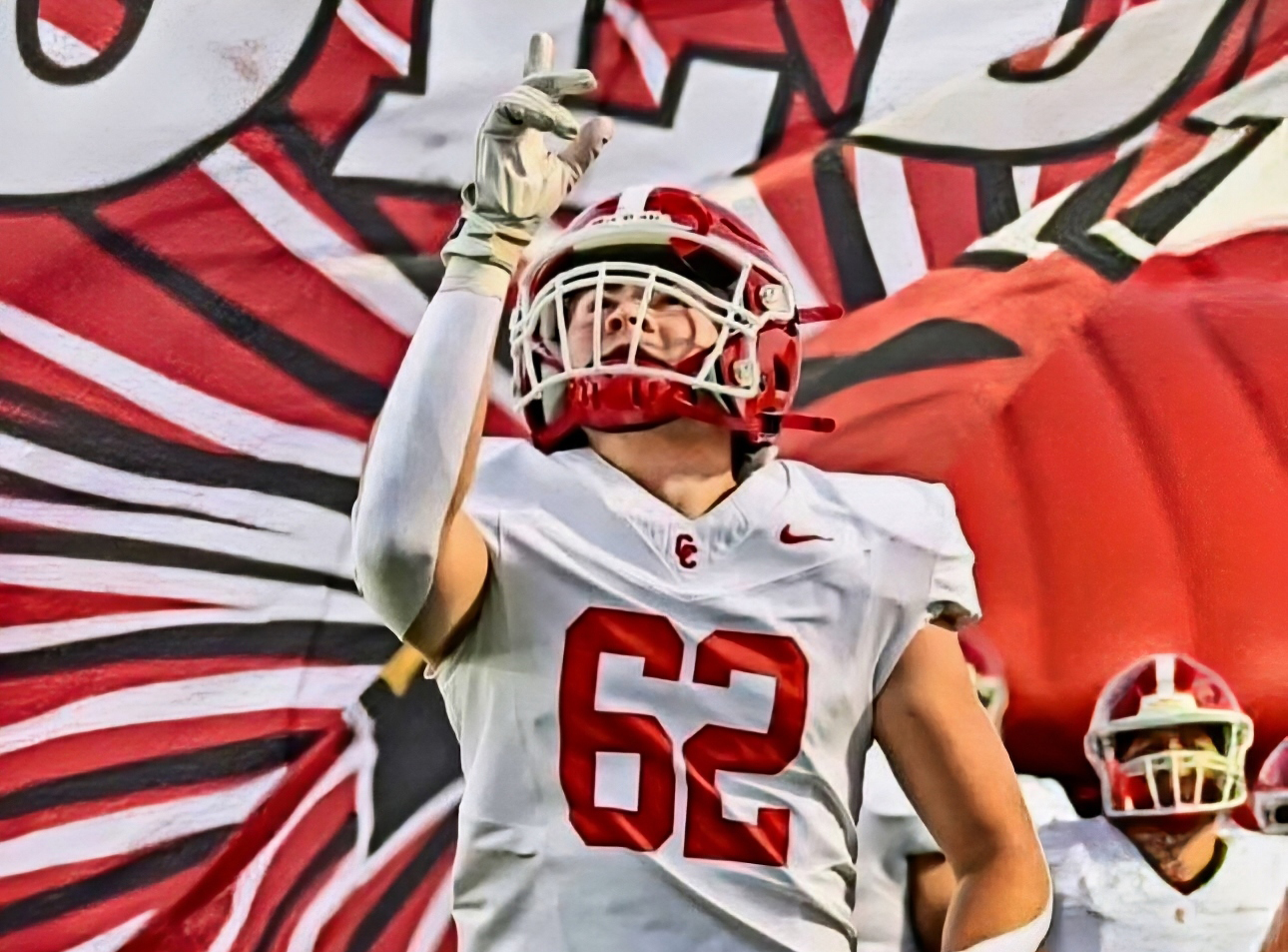 Columbus football to play with heavy hearts after death of teammate