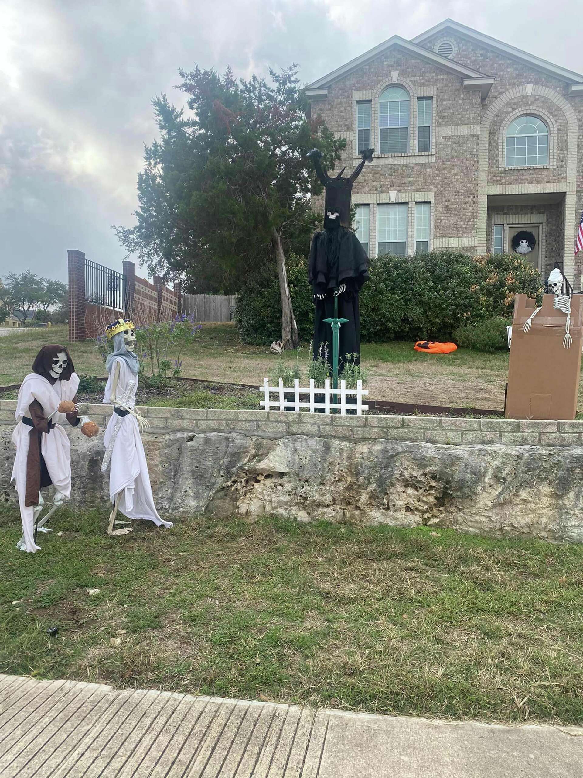 Skeleton House delivers family-friendly frights in San Antonio