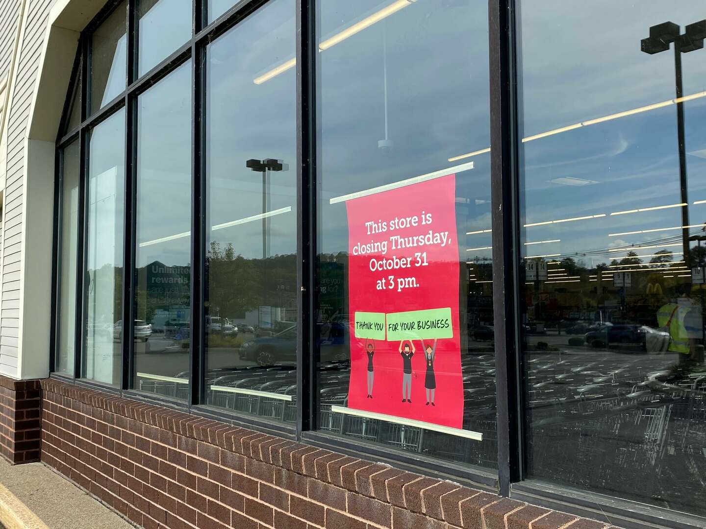 Stop & Shop closing 5 Connecticut stores by Oct. 31, staff reassigned