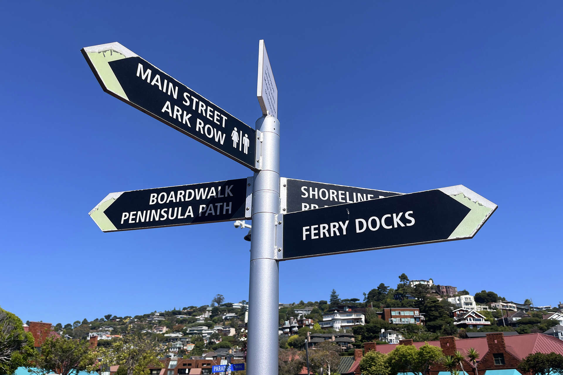 Fancy town a ferry ride from SF has seaside views and great food