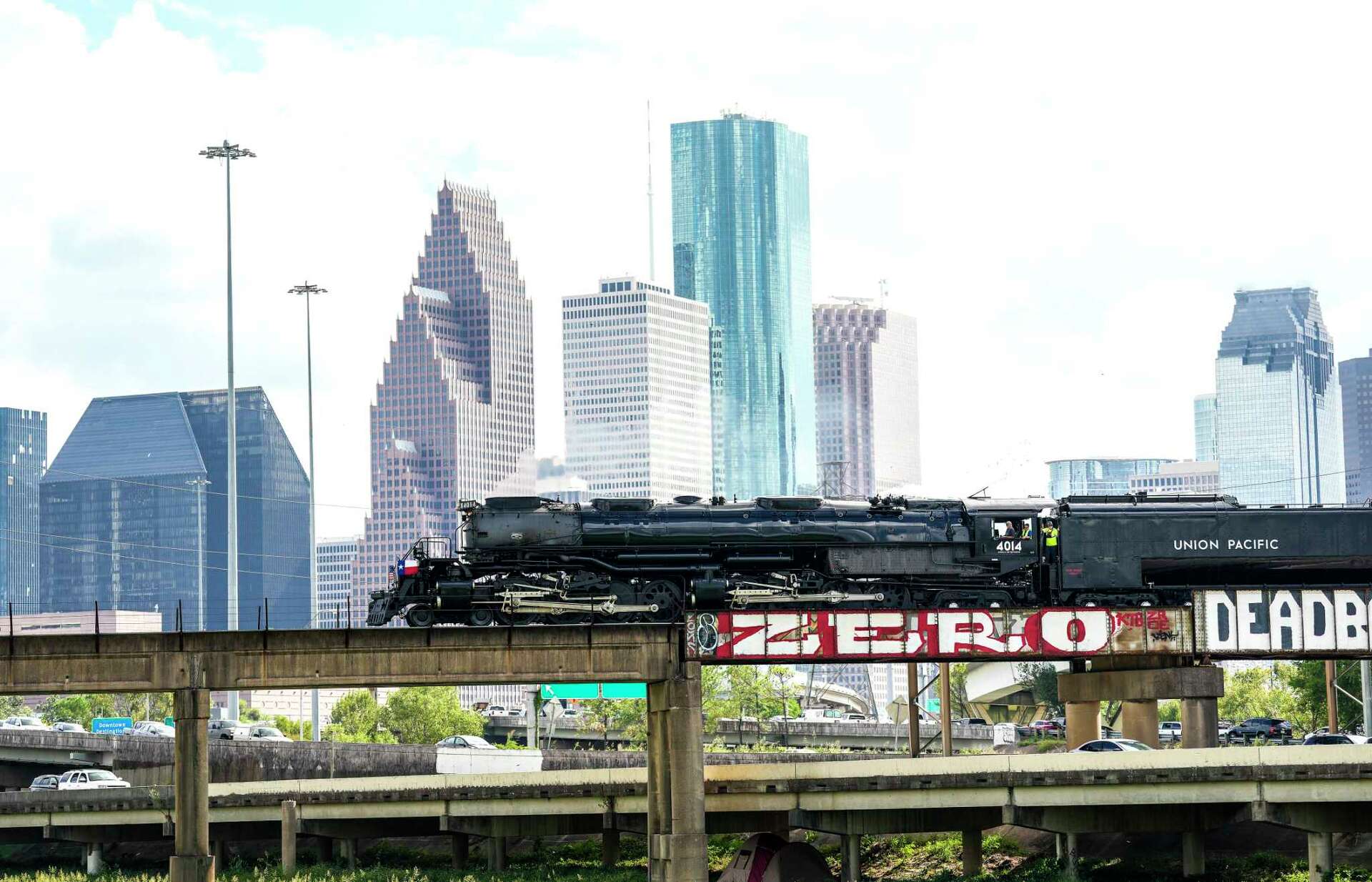 Union Pacific rare Big Boy locomotive rolls into Houston