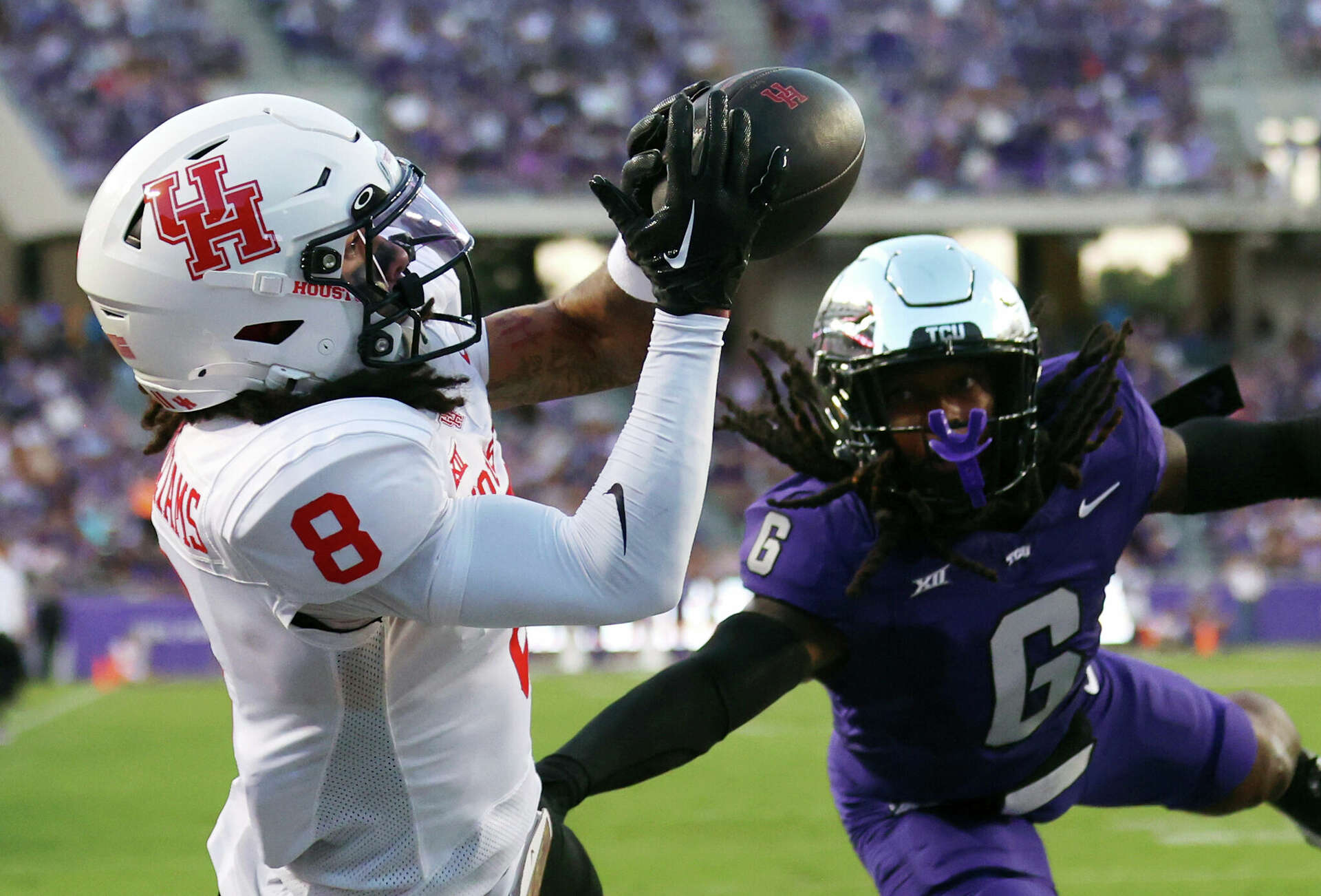 UH Cougars end scoring drought, defeat TCU Horned Frogs
