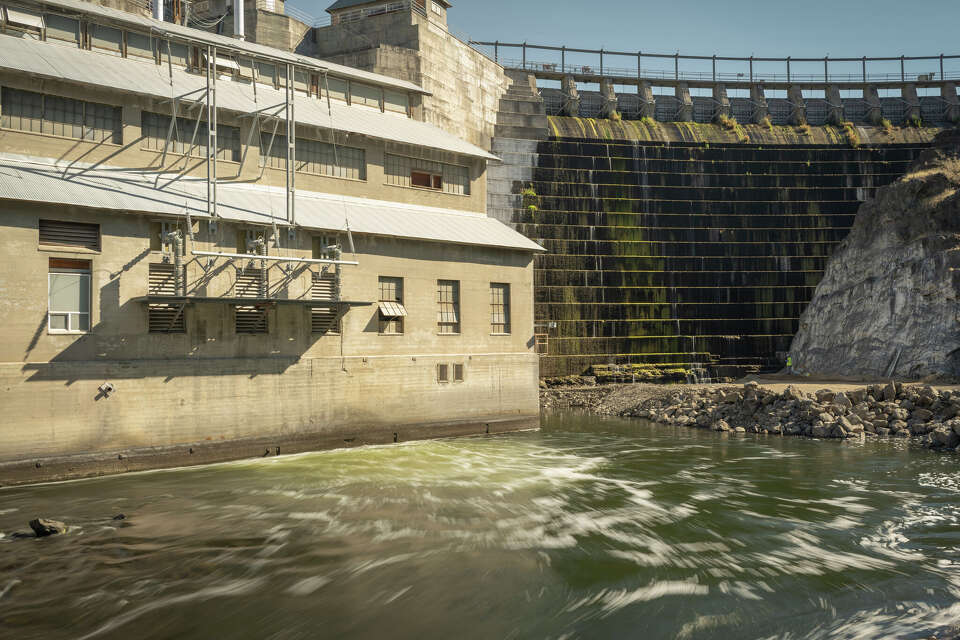 Before and after photos show California's unprecedented dam removal