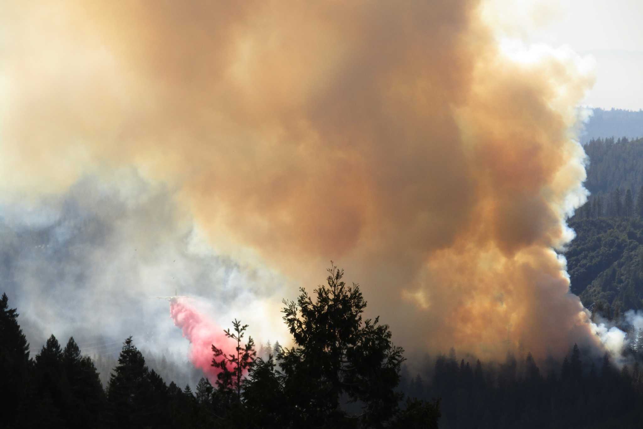 Evacuation orders lifted for Tahoe-area blaze as crews make progress