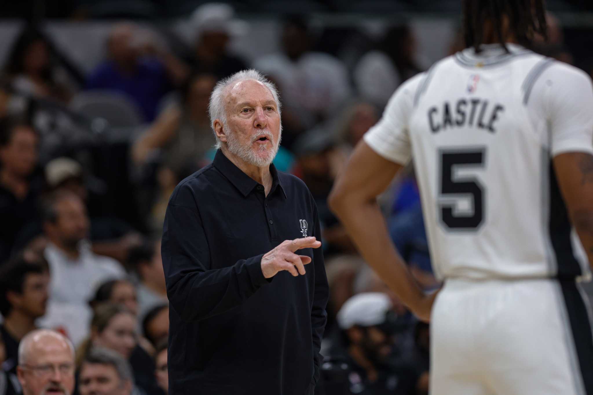 Spurs rookie Stephon Castle leaning on Popovich, coaching staff