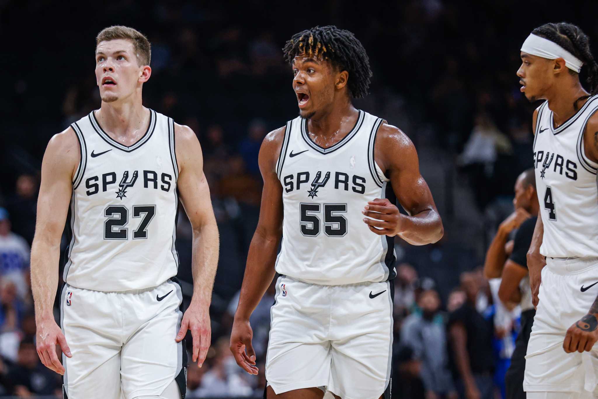 Spurs tender two-way qualifying offers to Harrison Ingram, Riley Minix