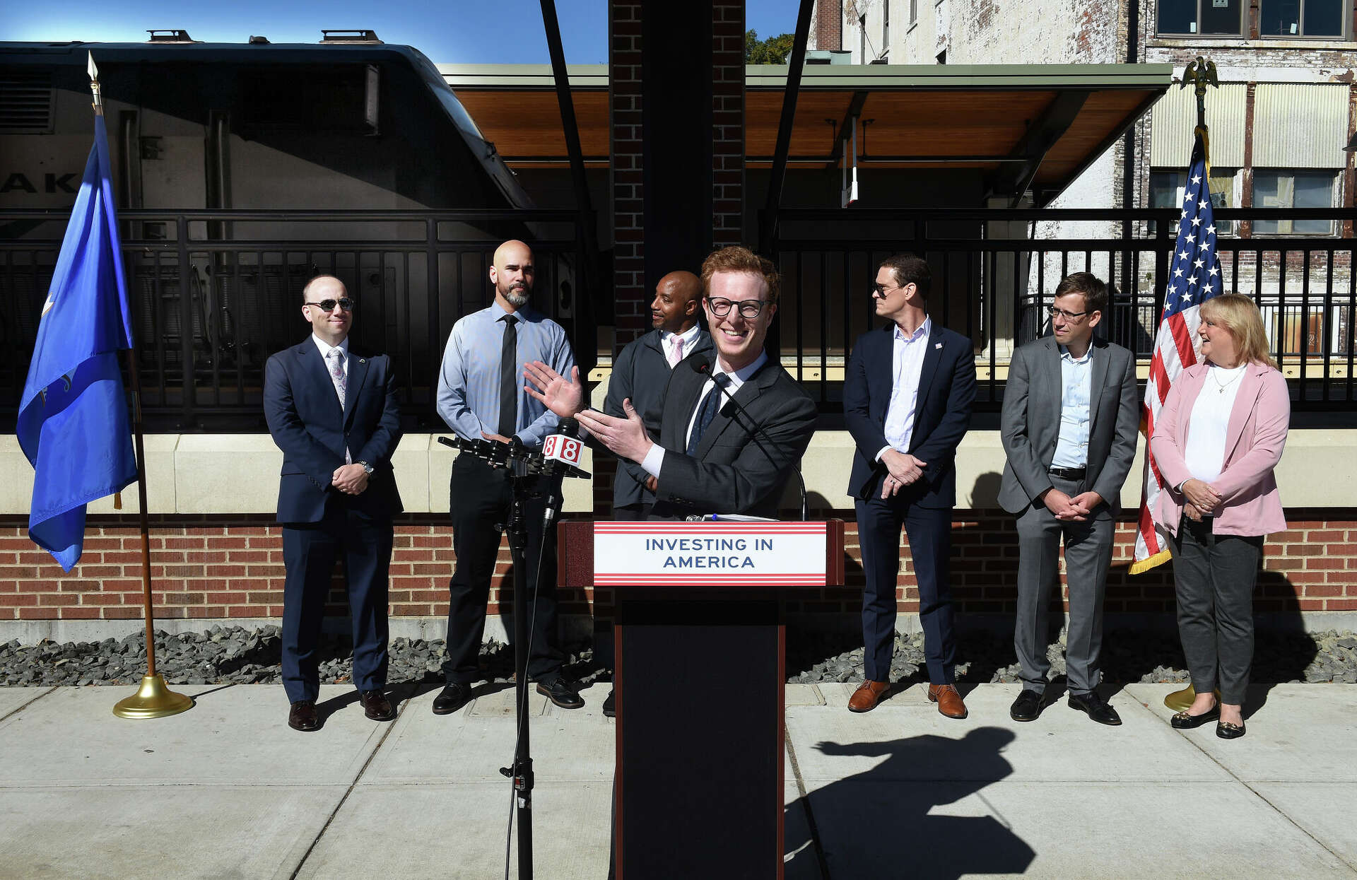 Connecticut pilots contactless payment for select bus routes