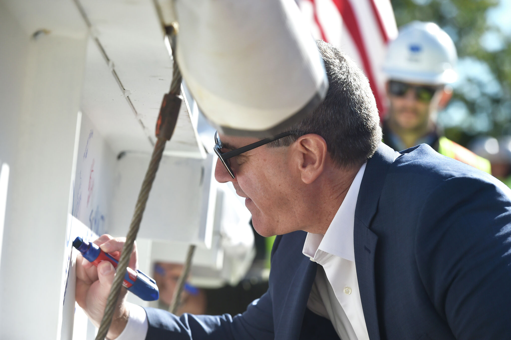 Final steel beam tops South Norwalk School before fall 2025 opening