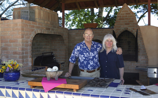 Cooks & Cocinas: Jim Peyton