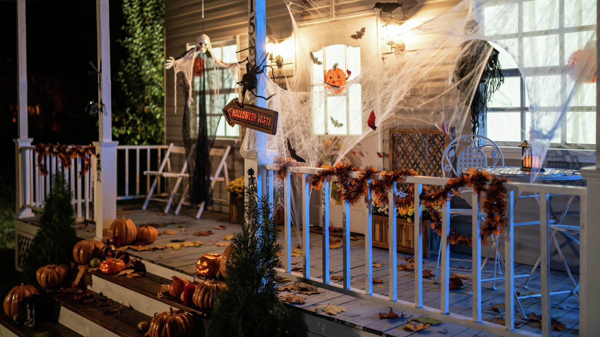 Do fake cobwebs and other Halloween decorations hurt animals?
