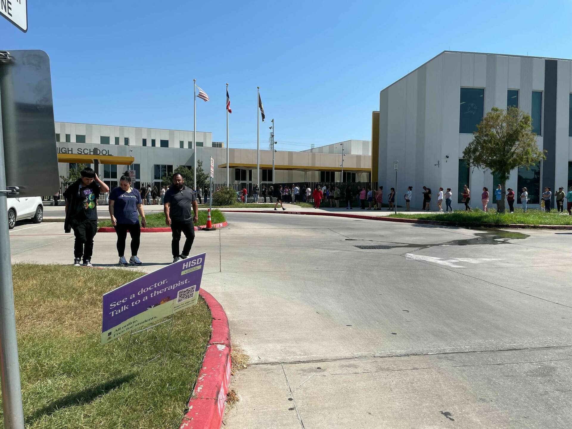 Houston ISD high school enters lockdown Wednesday