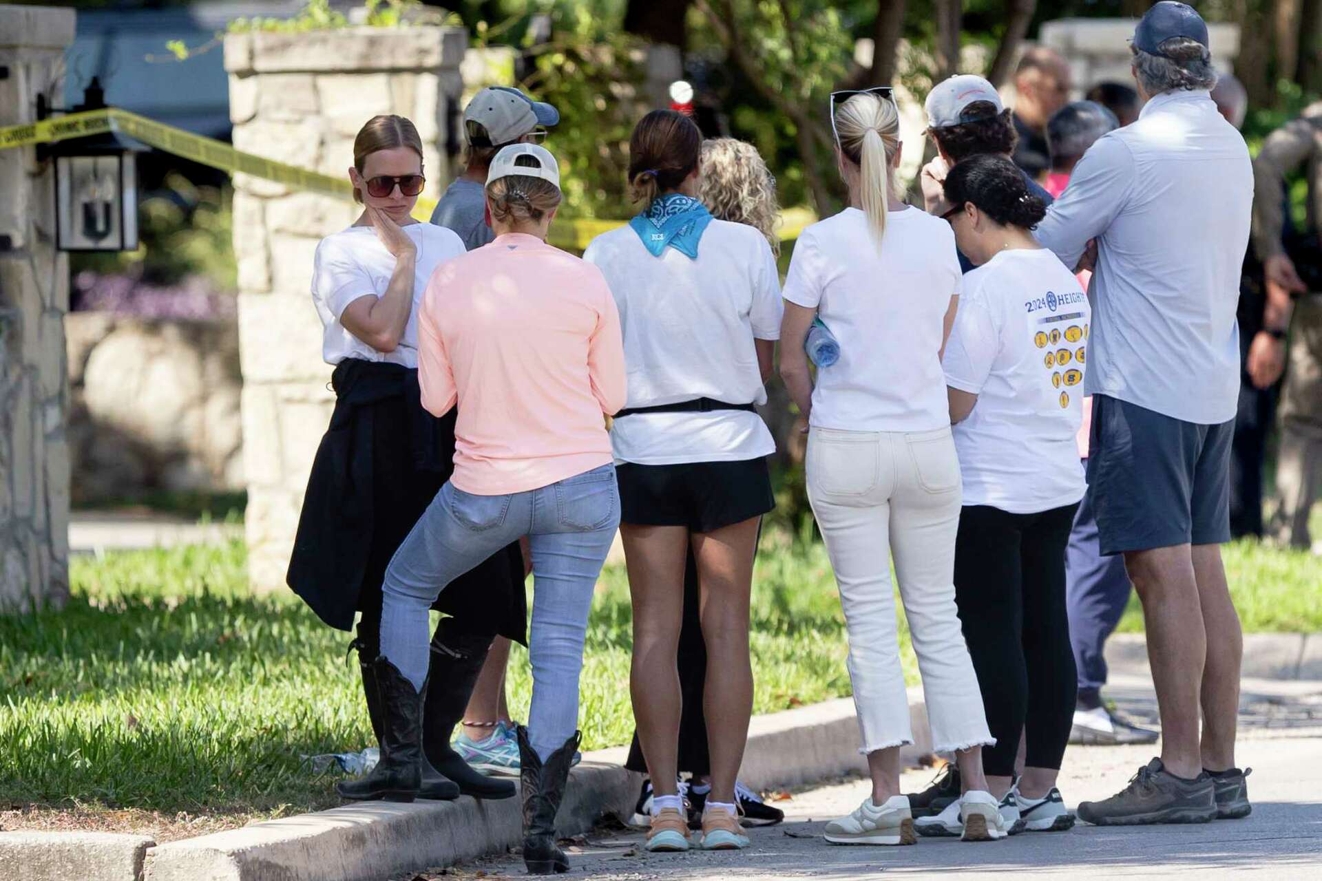 Neighbor heard screams before San Antonio woman went missing