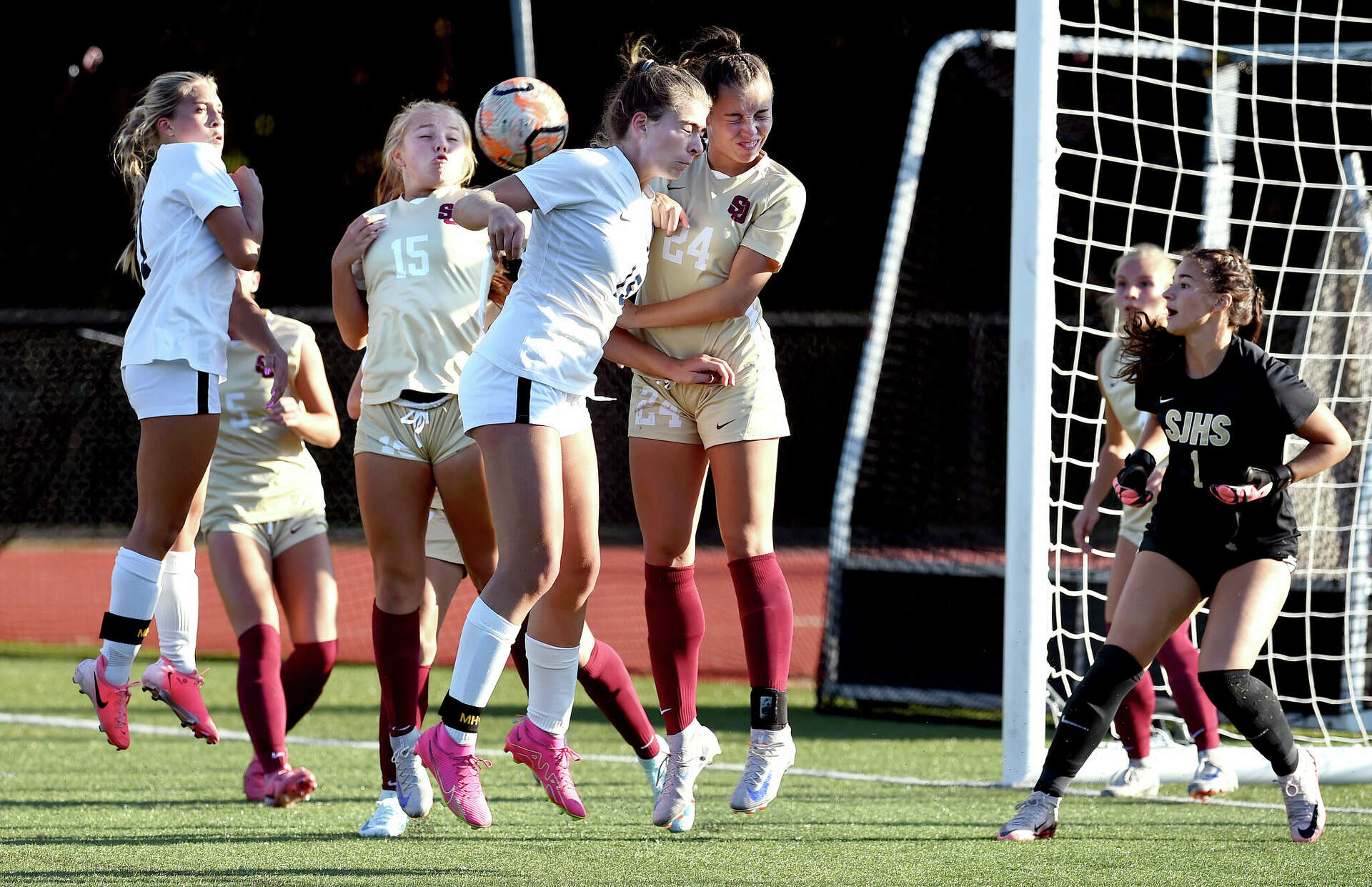 No. 1 St. Joseph girls soccer pulls away from No. 2 Staples
