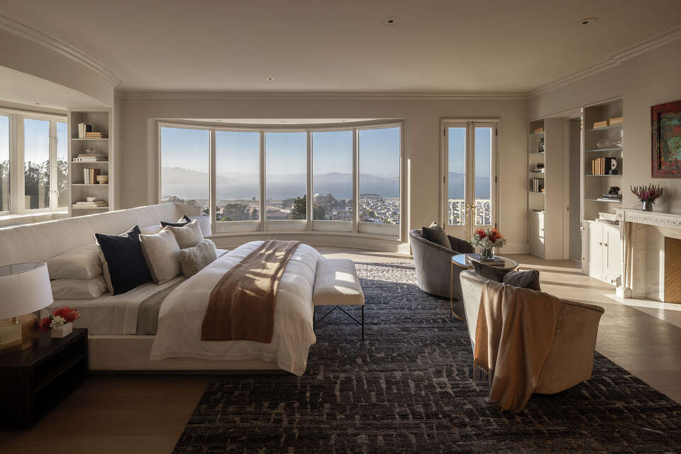 'Most coveted' location in SF's Billionaires' Row sells for first time
