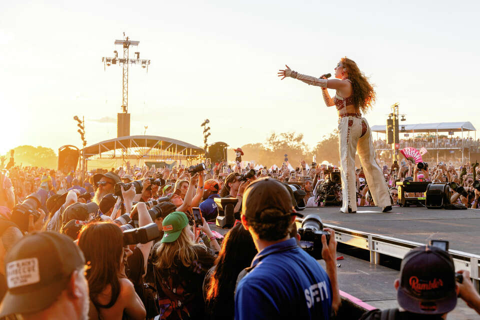 I watched Chappell Roan from the front row at ACL. Here's how.