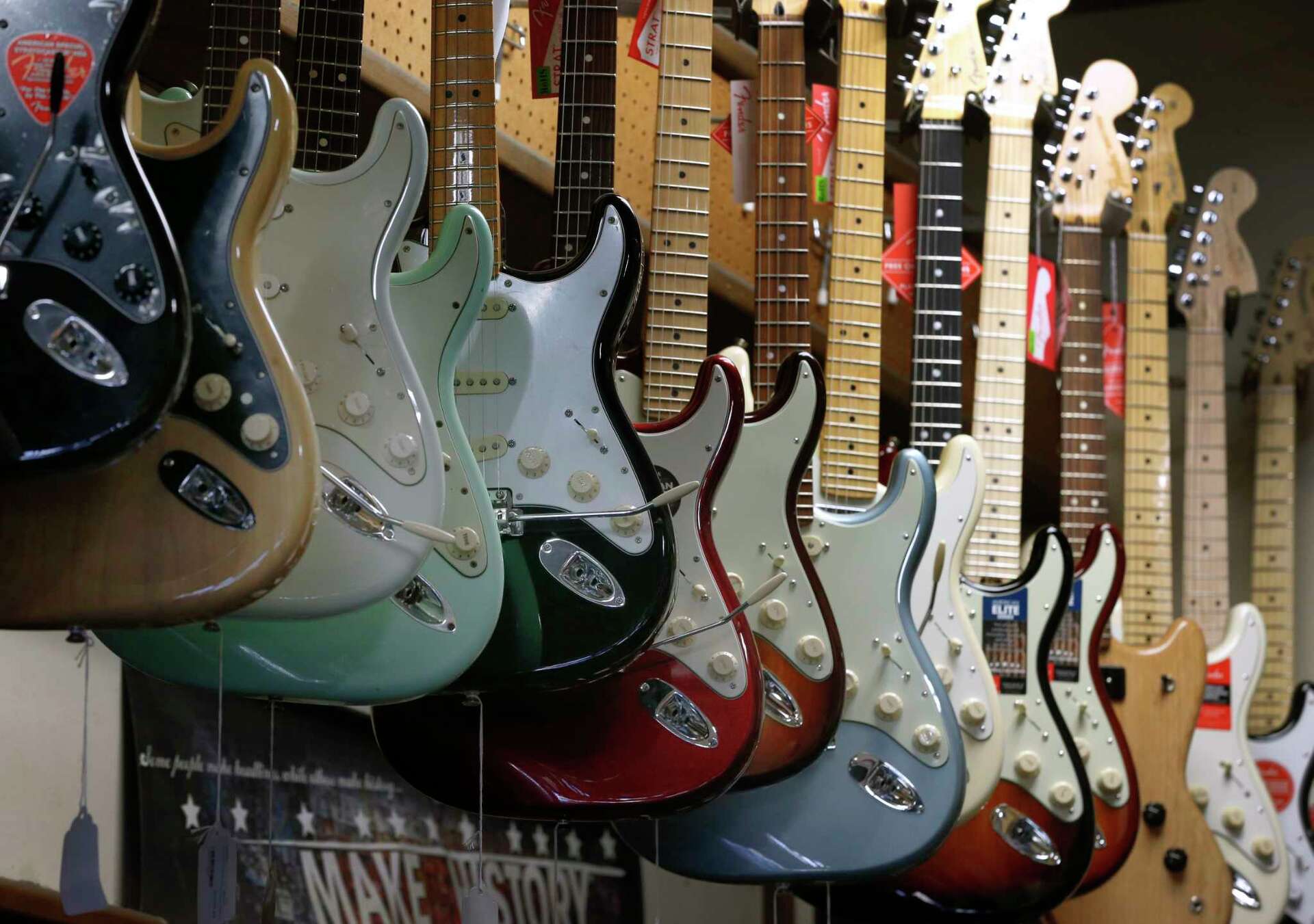 Guitar Player magazine ends print run after 57 years, shifts online