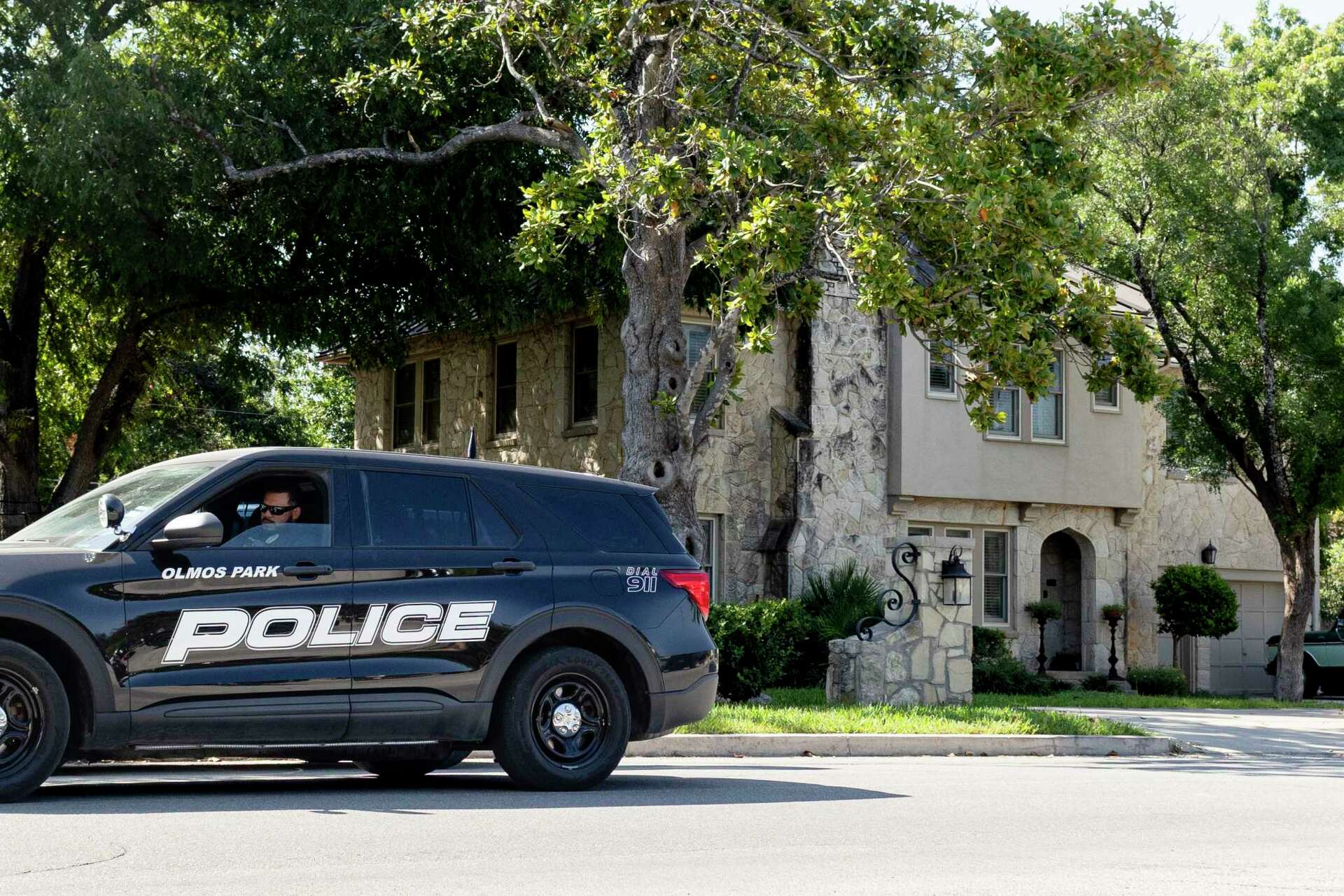 Family: Help us find Suzanne Simpson, missing Olmos Park Realtor