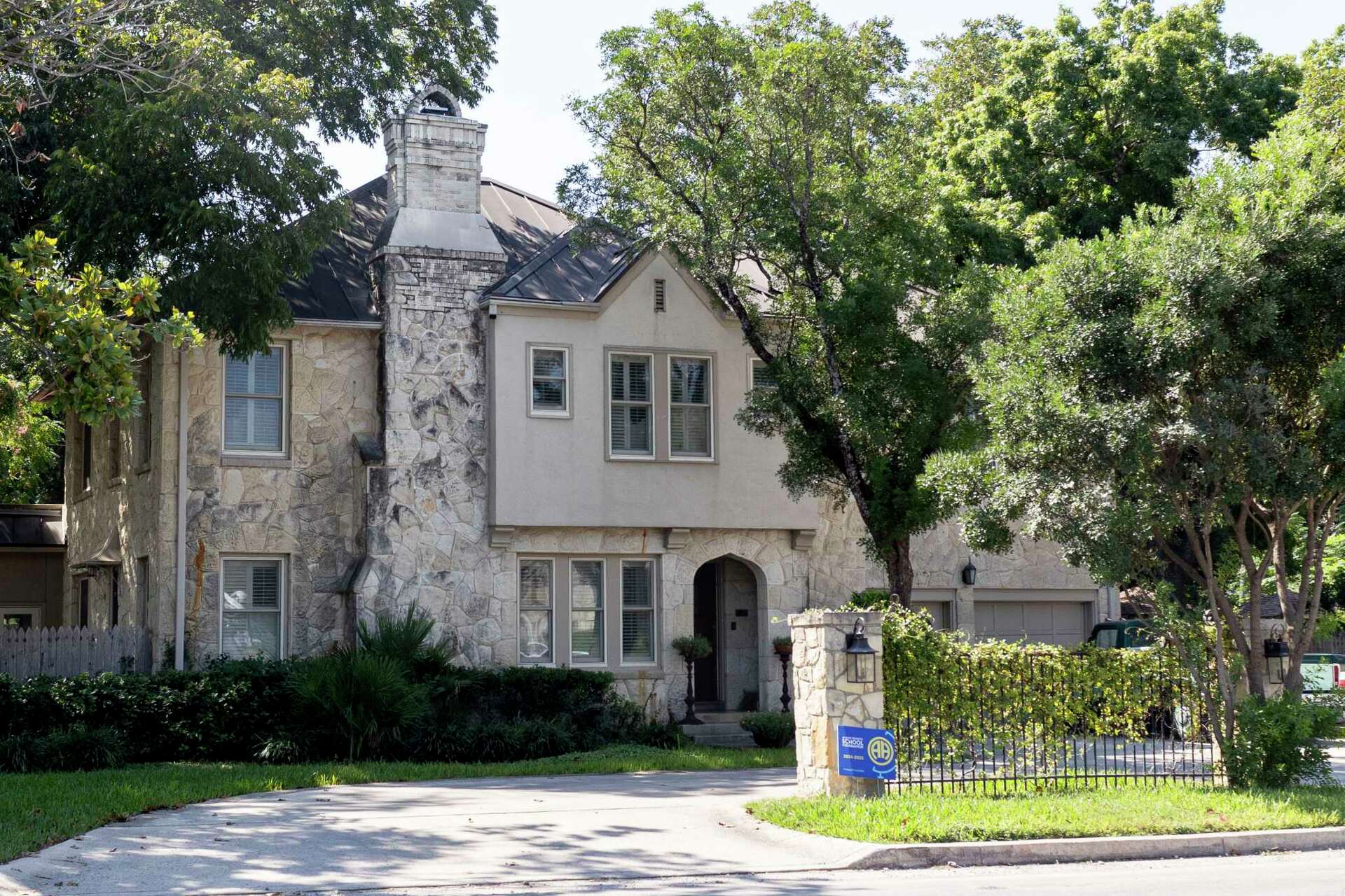 Family: Help us find Suzanne Simpson, missing Olmos Park Realtor