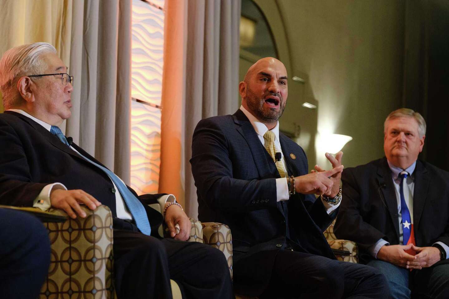 Webb County judge Tano Tijerina switches to Republican Party