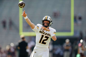 Brady Cook: 3 facts on the Mizzou football quarterback