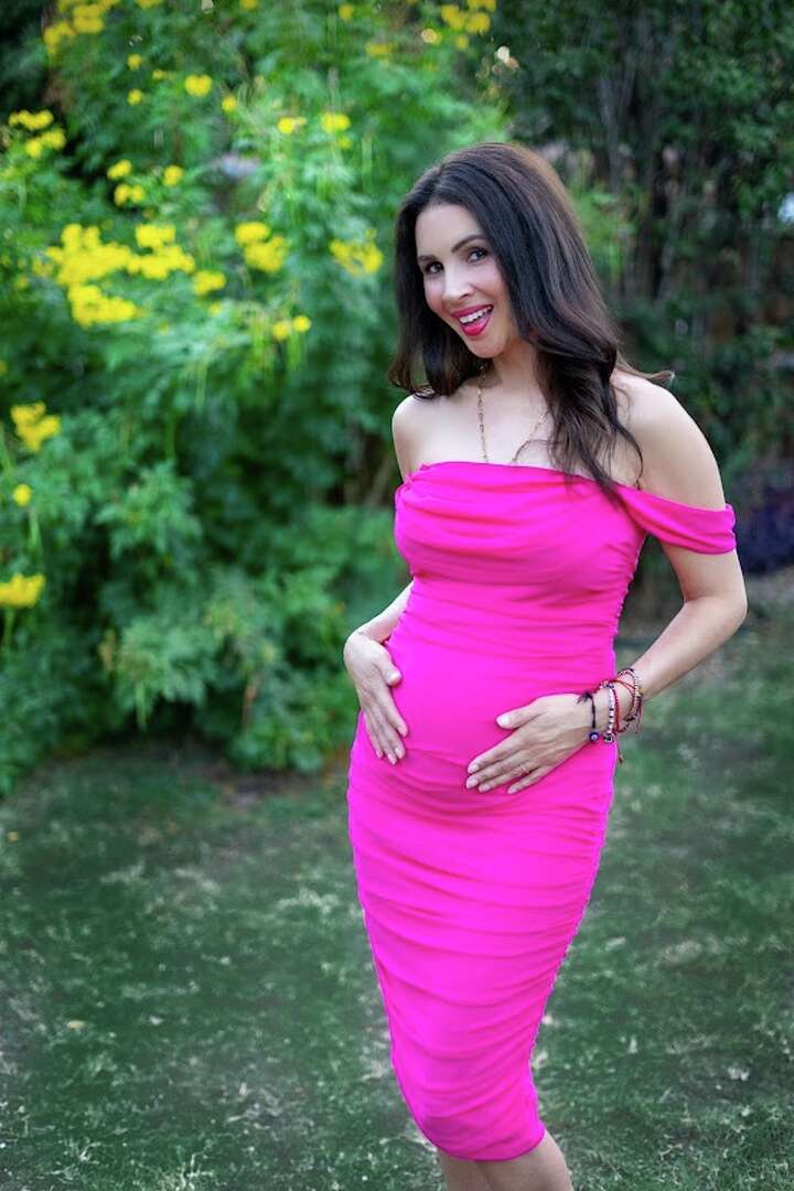 'World Car Girl,' prominent San Antonio attorney share big news