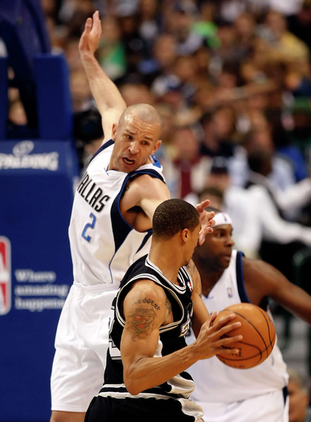 Spurs lose Game 5 to Mavs, 103-81