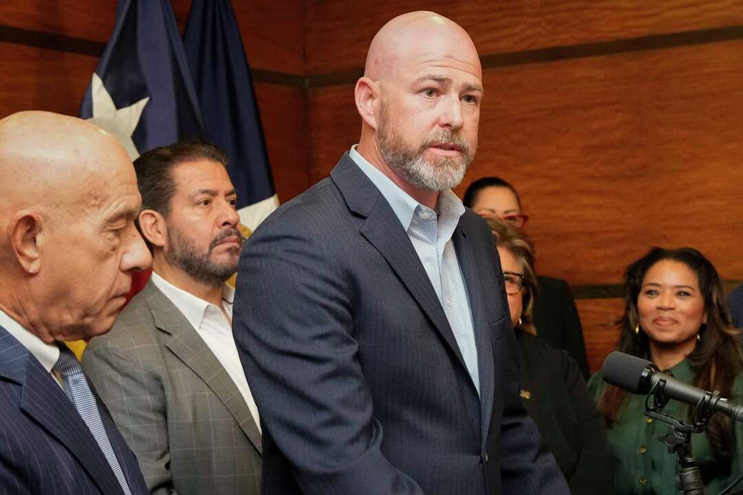 Harris County-Houston Sports Authority hires Ryan Walsh as CEO