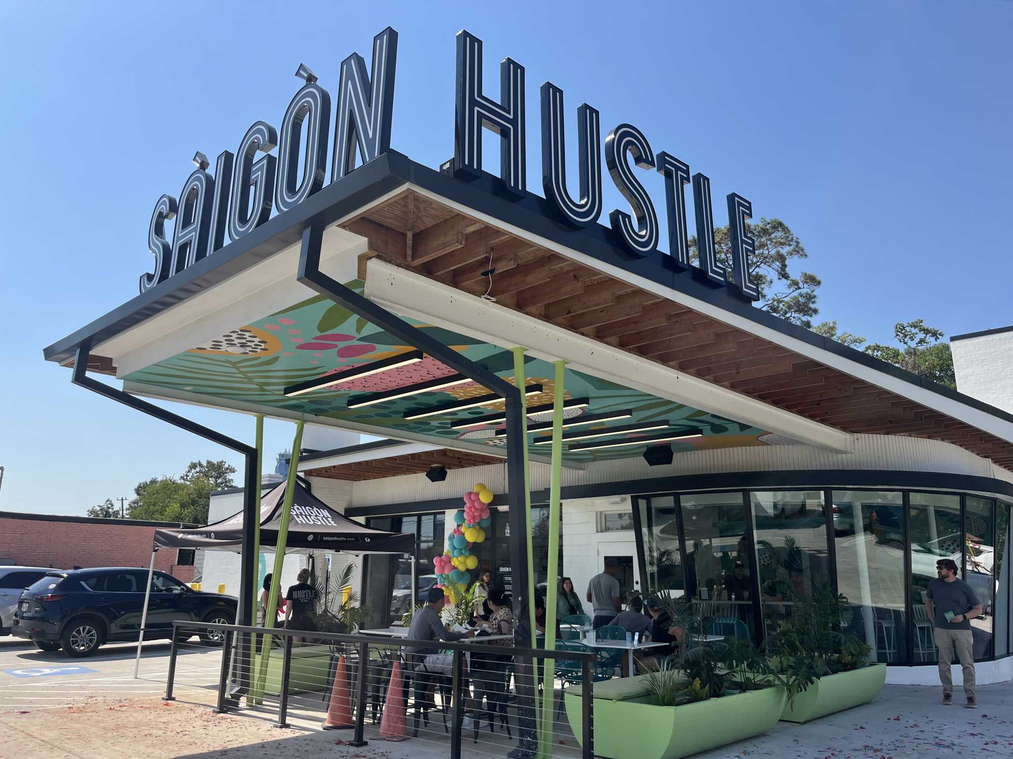 Saigon Hustle opens second Houston location in Spring Branch