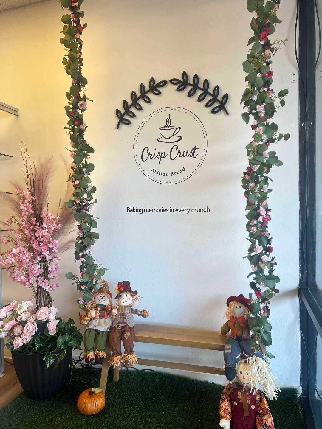 Crisp Crust Bakery opens in Midland with French, Venezuelan pastries
