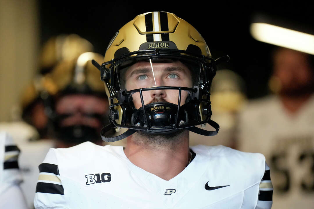Purdue confirms QB Hudson Card out vs. Illinois football due to injury