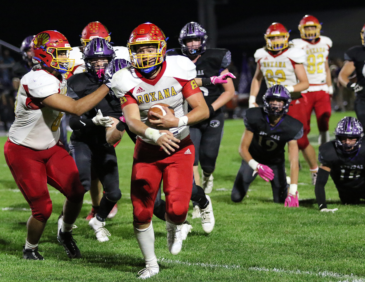 'Really good' Breese Central football team too much for Roxana