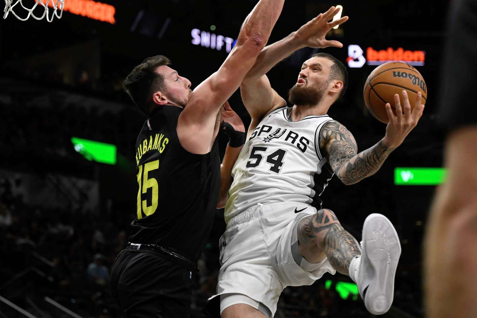 Zach Collins' return brings Spurs closer to full health