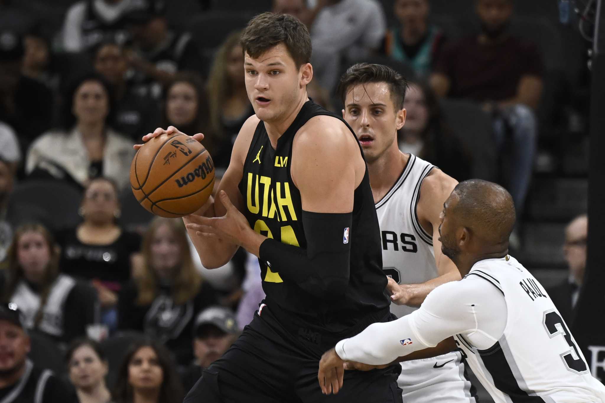 Zach Collins' return brings Spurs closer to full health