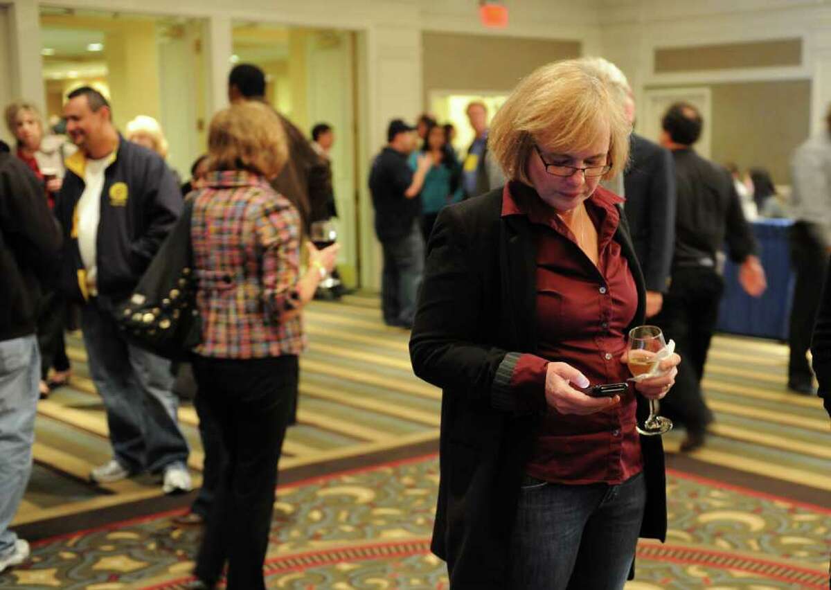 Blumenthal scores a knockout