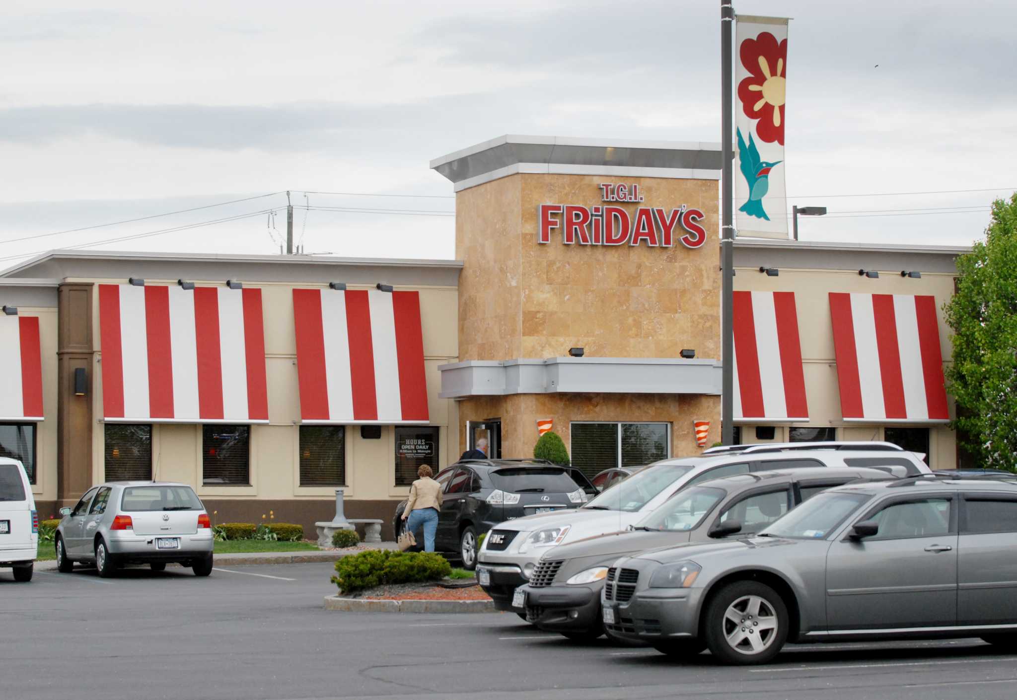 Clifton Park TGI Fridays closes, Troy taco shop shuttered soon
