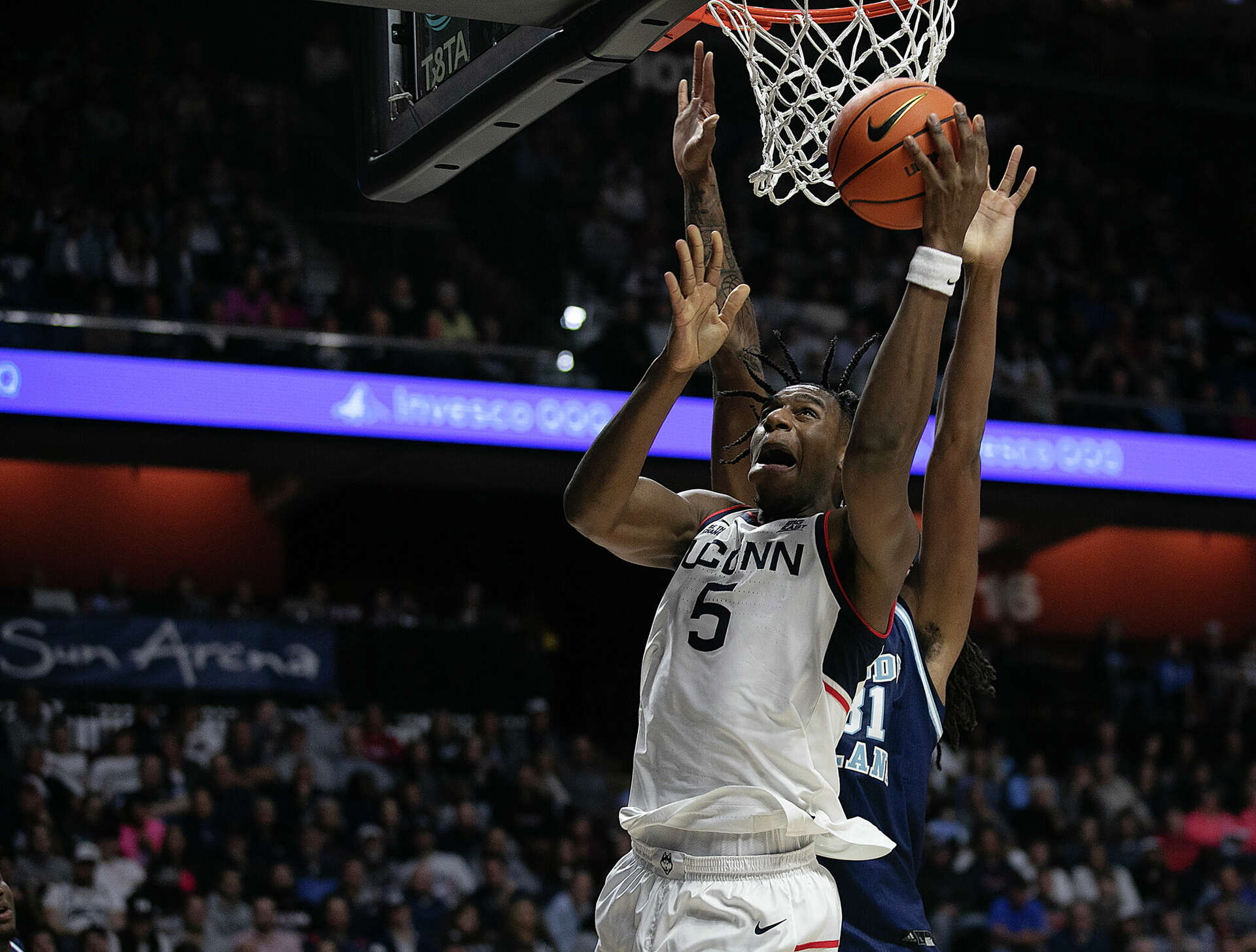 UConn men's basketball will rely on transfer center Tarris Reed Jr.