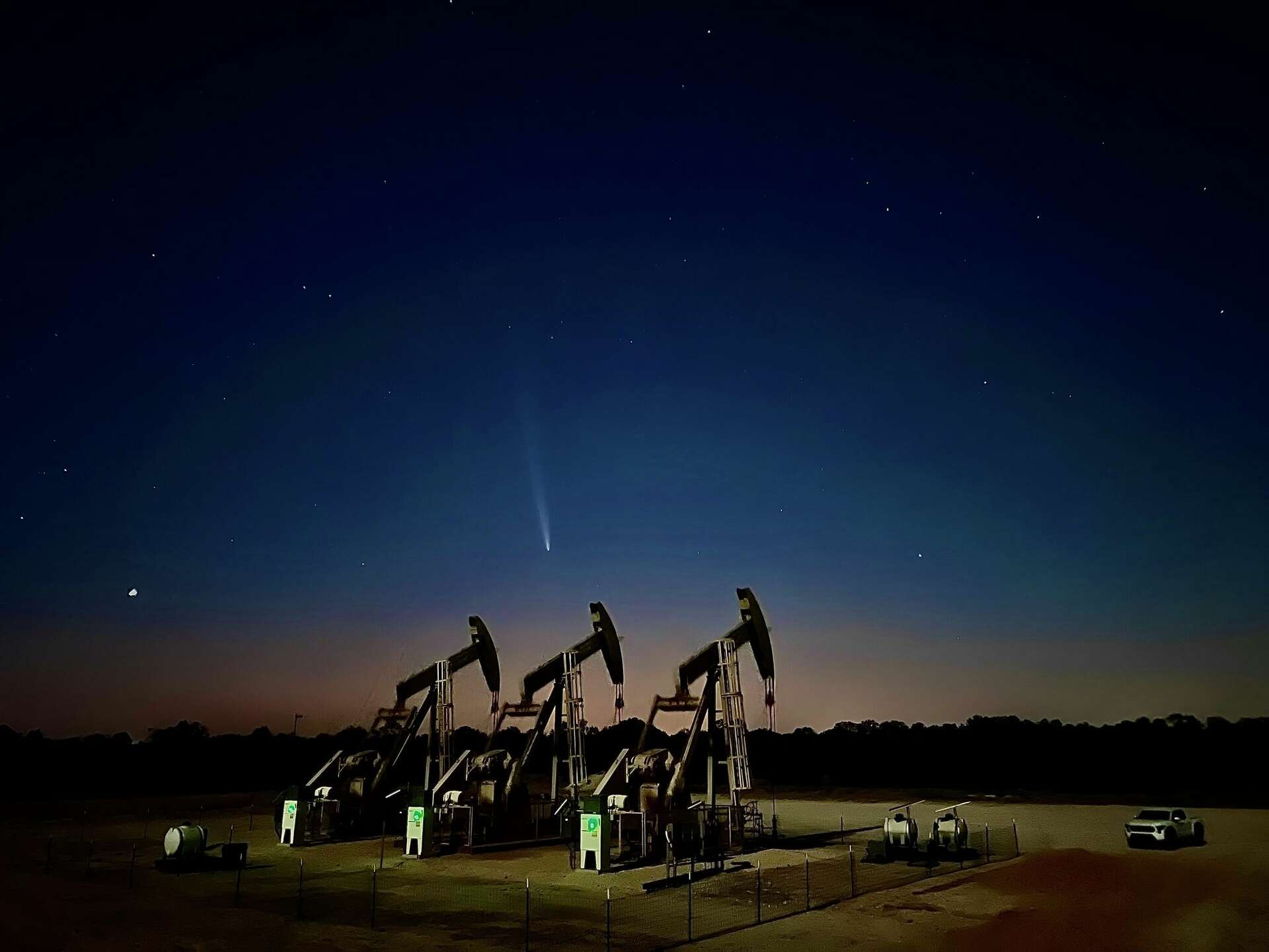 How to see the rare comet flying over Texas this week