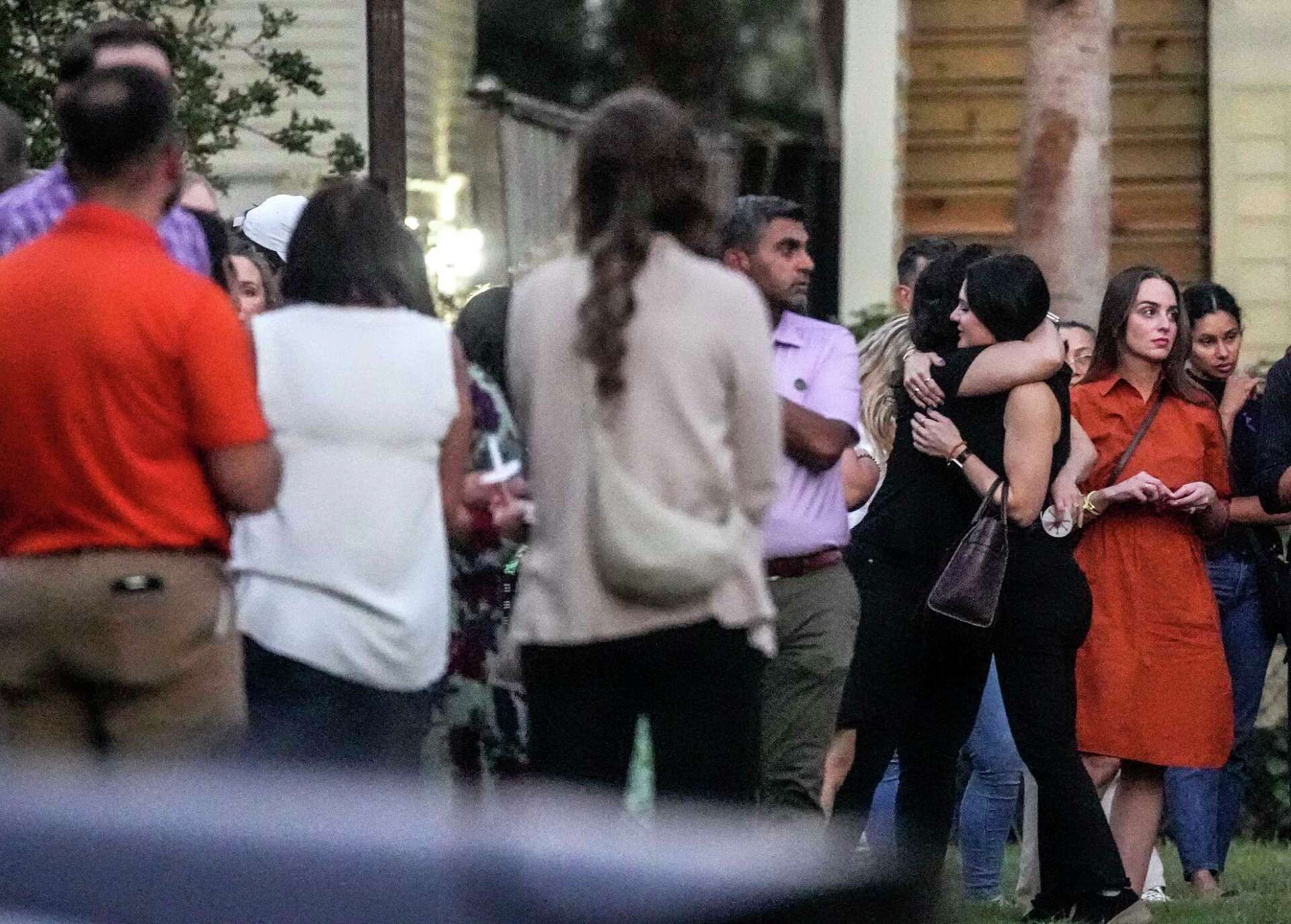 Heights vigil honors life of pregnant mother Christa Gilley