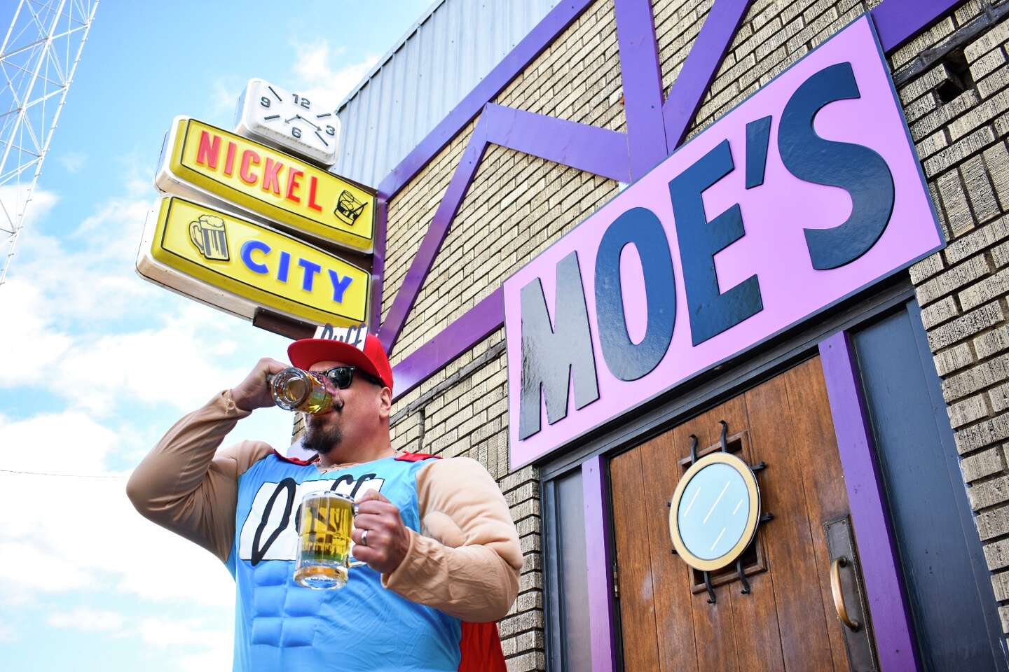 Austin's Nickel City turns into 'The Simpsons' Moe's Tavern