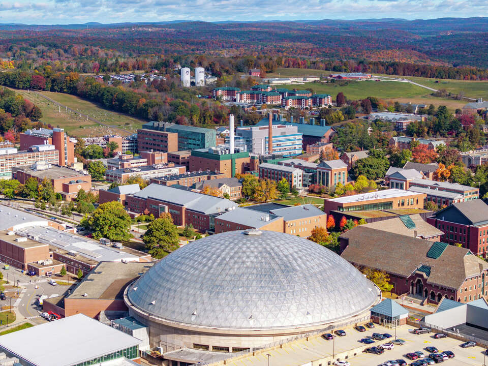 UConn, CSCU enrollment rates for every Connecticut high school