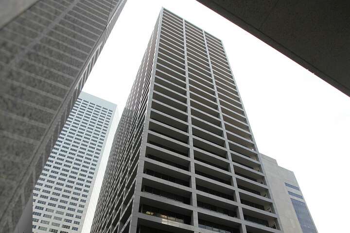 Houston’s former tallest building likely to get new owner