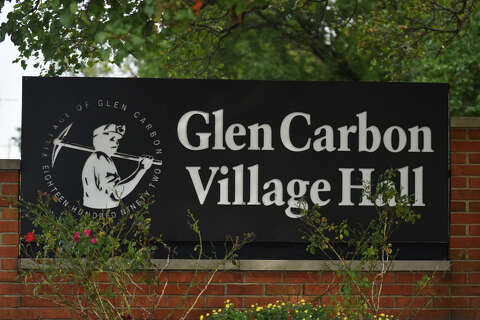 Glen Carbon IL trustees revisit shared use path agreement