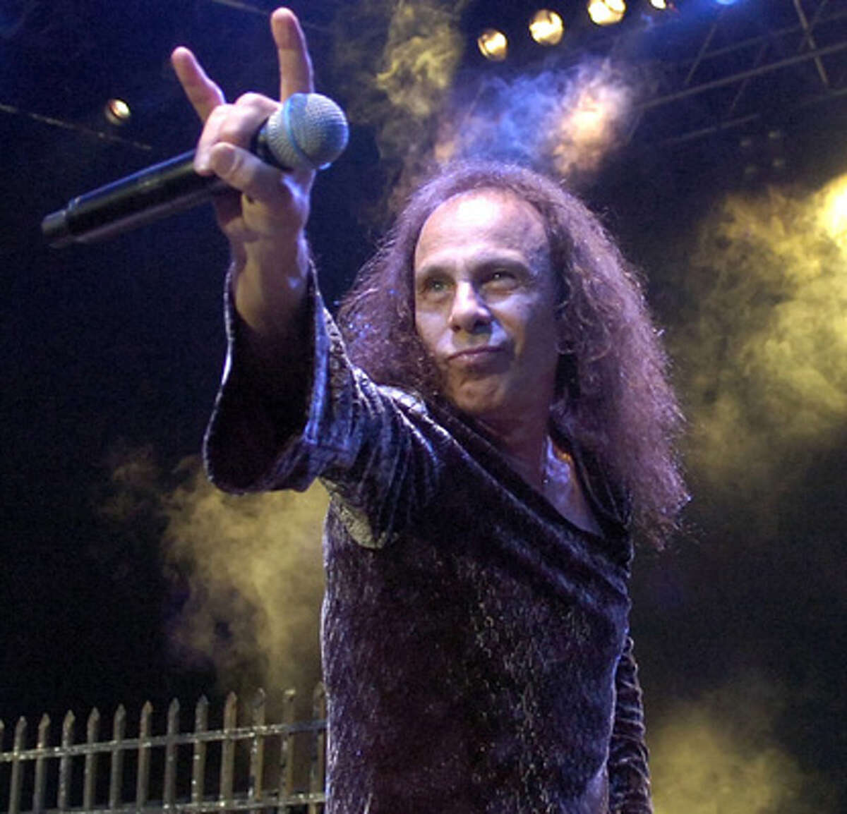 Metal legend Ronnie James Dio dead at 67