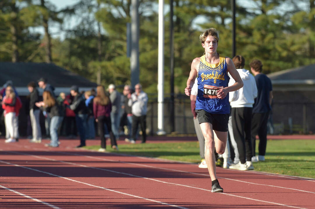 25 CIAC boys cross country runners to watch during the 2025 season