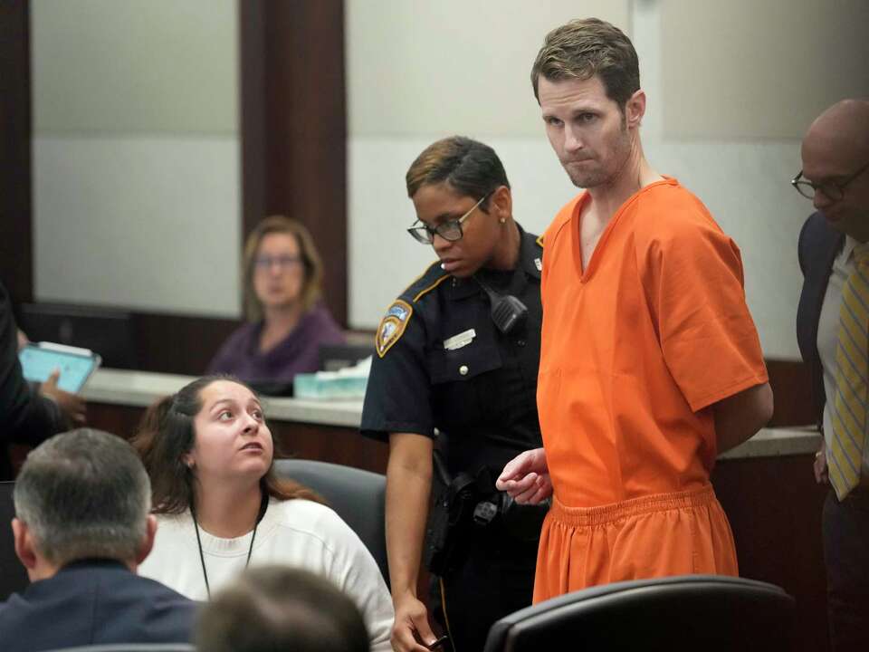 Houston man accused in wife's death considered fleeing, family says