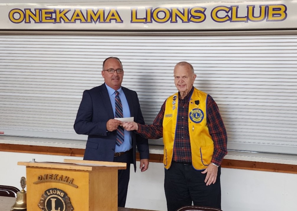 Onekama Lions Club donates to support elementary students
