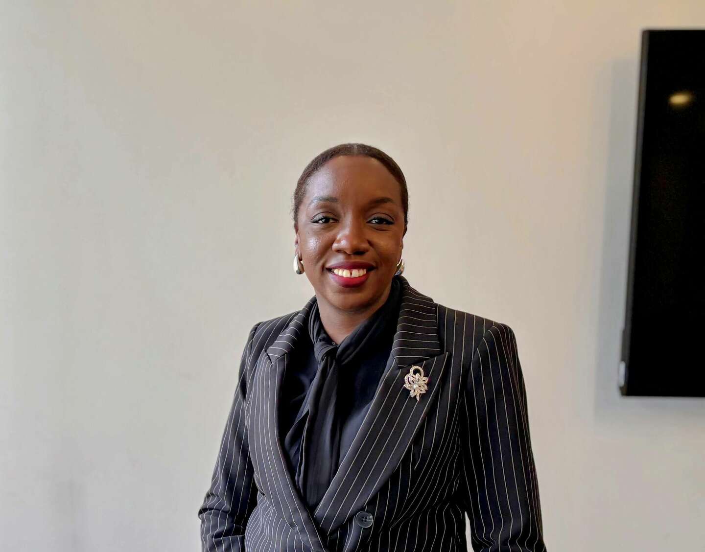 Harris County 487th Court: Lori DeAngelo or Stacy Allen Barrow?