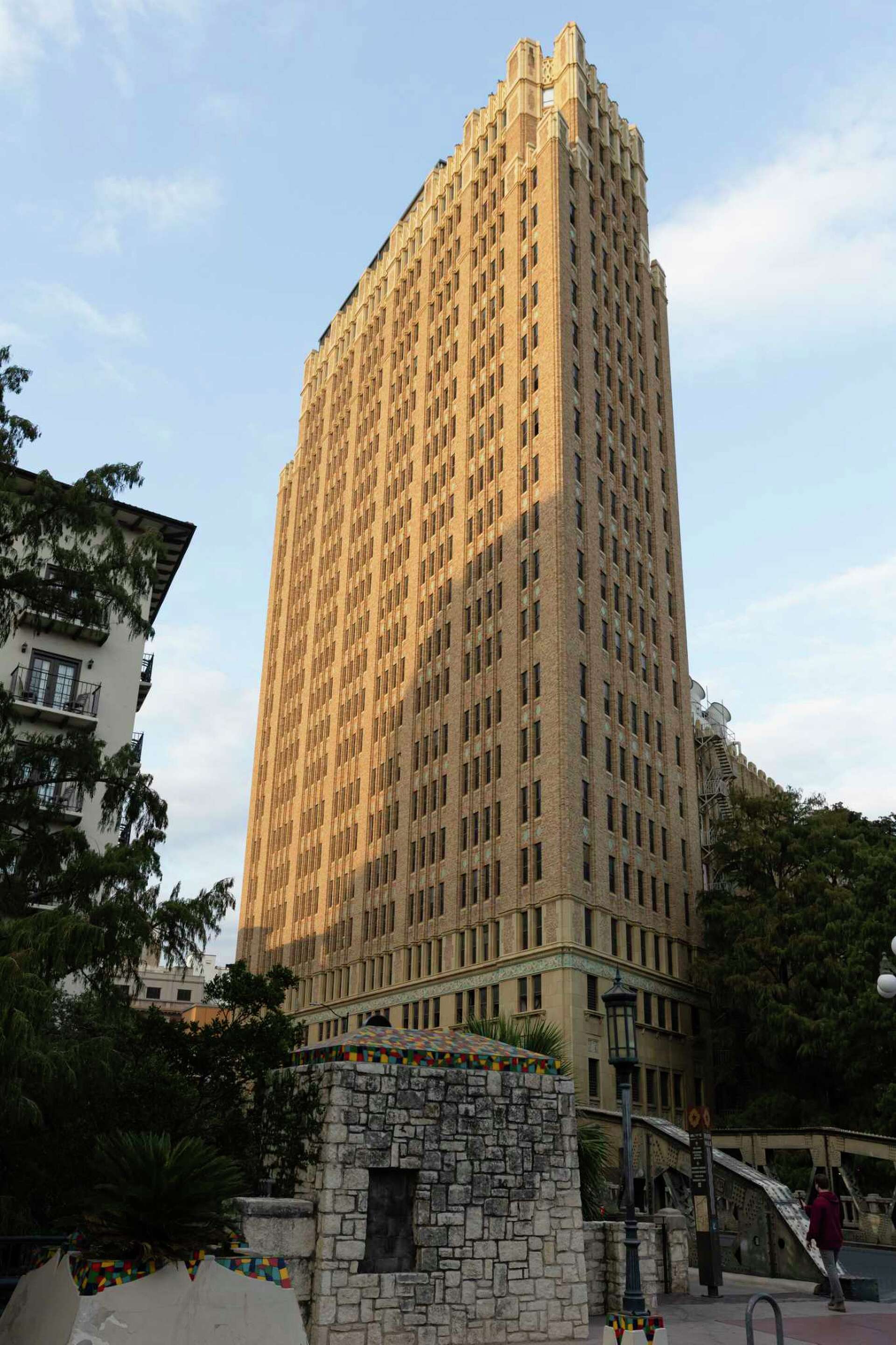 Plans to redo San Antonio's Nix Medical Center taking next step