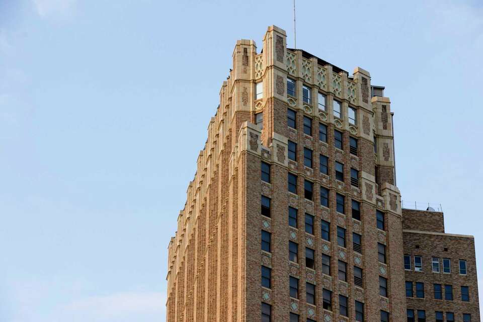 Nix hospital in San Antonio to become River Walk apartments