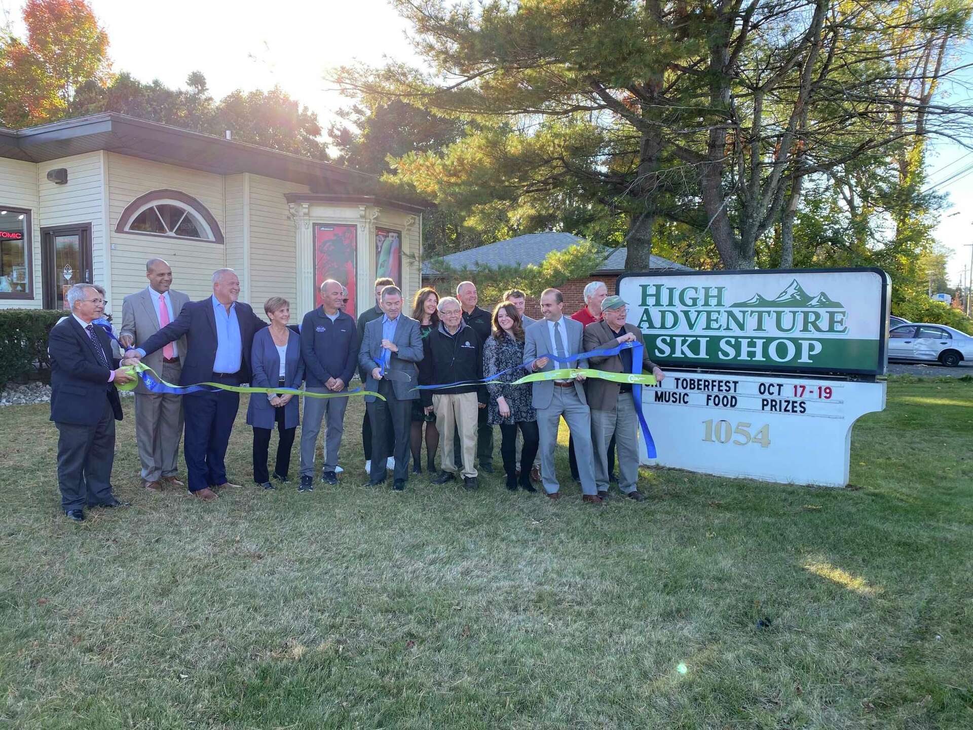 Alpin Haus unveils its newest ski store in Latham